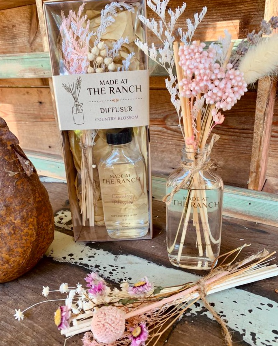 'Country Blossom' Botanical Diffuser - Made At The Ranch – By a Farmer ...